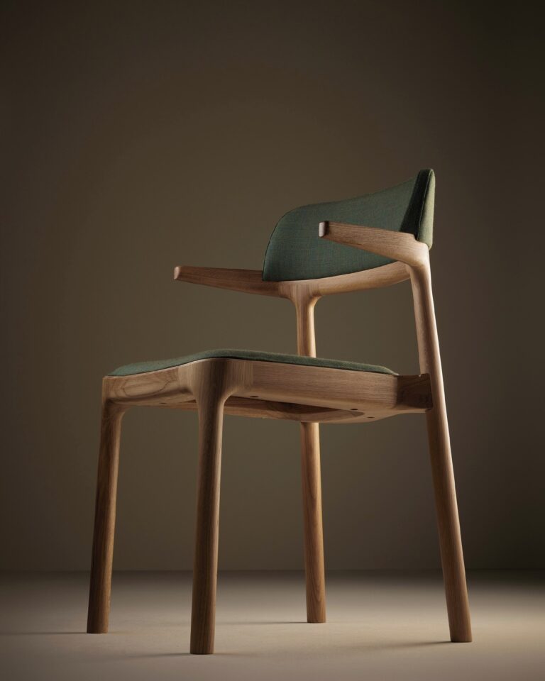 29 Wooden Chair Designs for Timeless Elegance and Modern Chic - Homee Bee